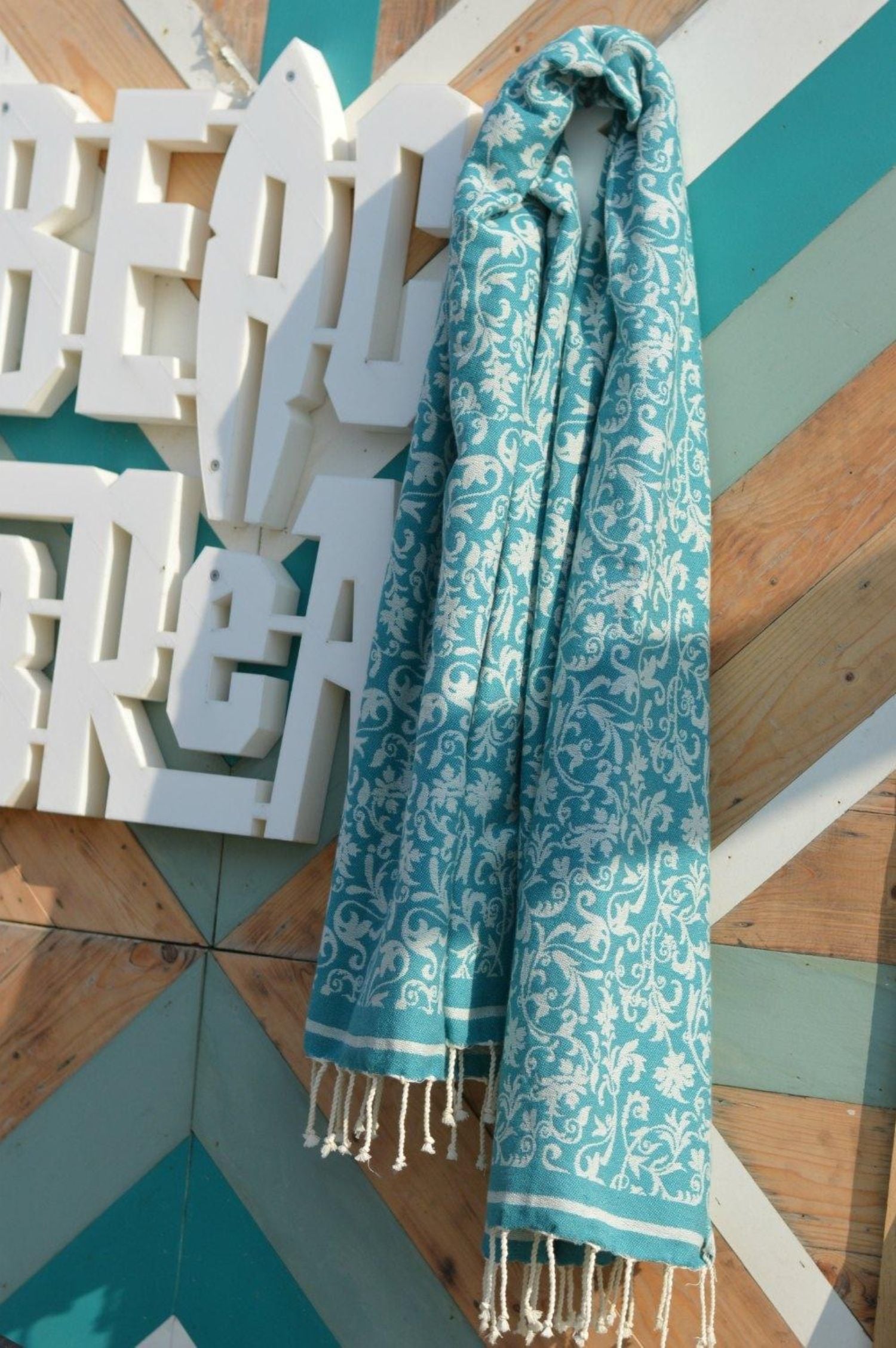 Fouta hammam towel with flowers for women - 100x190 cm - Fair trade ...